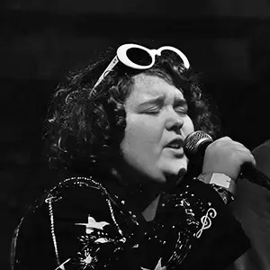 Amity | multi award winning young singer songwriter